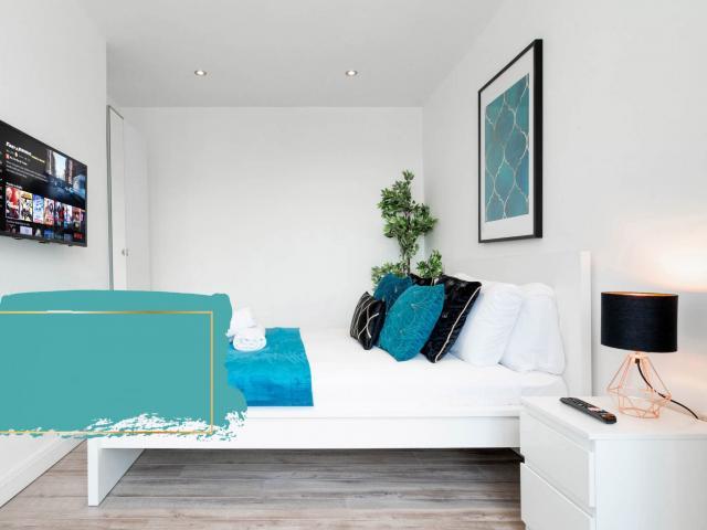 4 Bedroom House Birmingham Birmingham 71761390