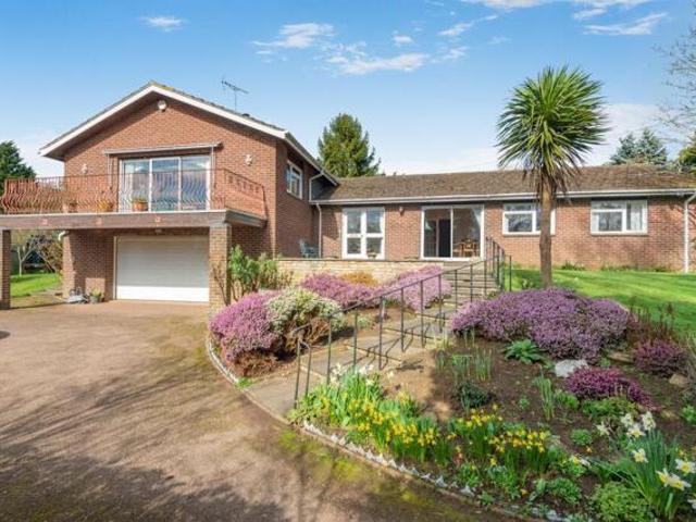 4 Bedroom House Bisbrooke Bisbrooke 100191891