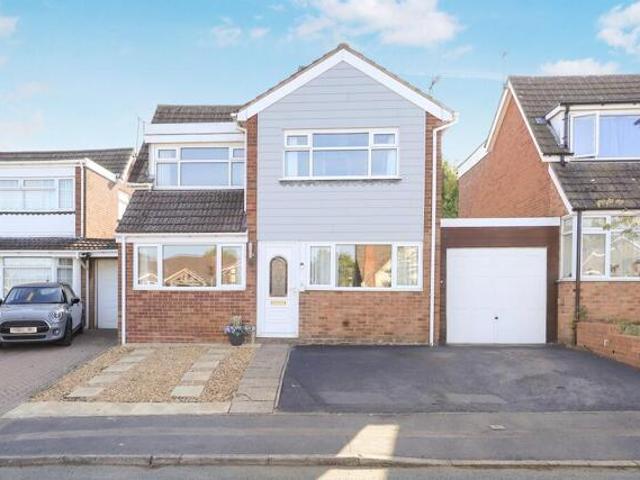 4 Bedroom House Bishops Wood Bishops Wood LS101059777