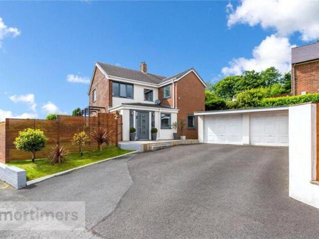 4 Bedroom House Blackburn Blackburn With Darwen LS99436756