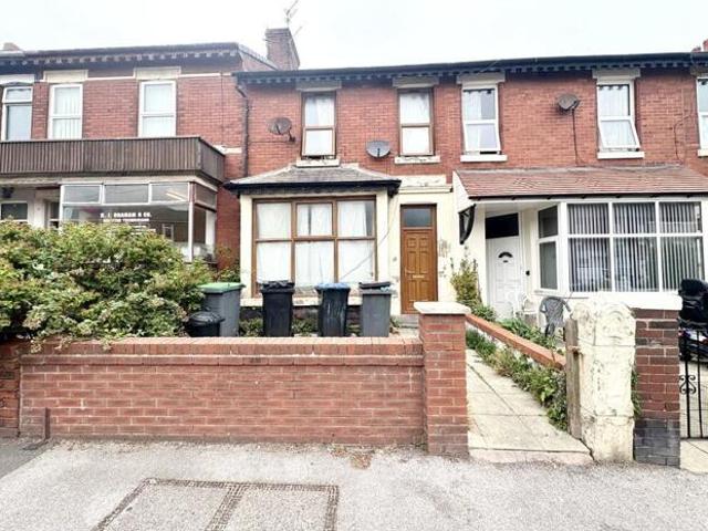 4 Bedroom House Blackpool Blackpool 99437341