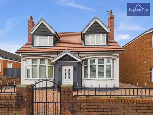 4 Bedroom House Blackpool Blackpool 101678276