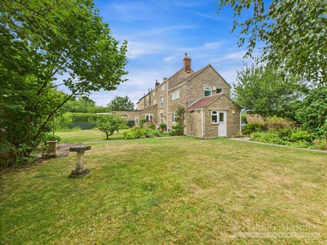 4 Bedroom House Blatchbridge Blatchbridge 98154274