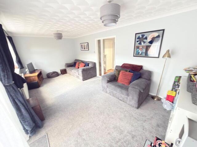 4 Bedroom House Bletchley Milton Keynes 100953696