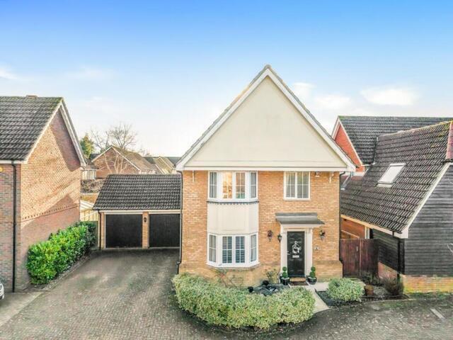 4 Bedroom House Braintree Essex LS100503393