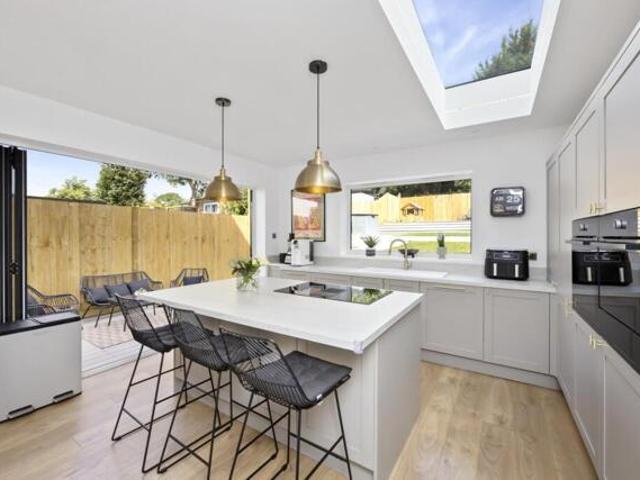 4 Bedroom House Brighton East Sussex 100579028