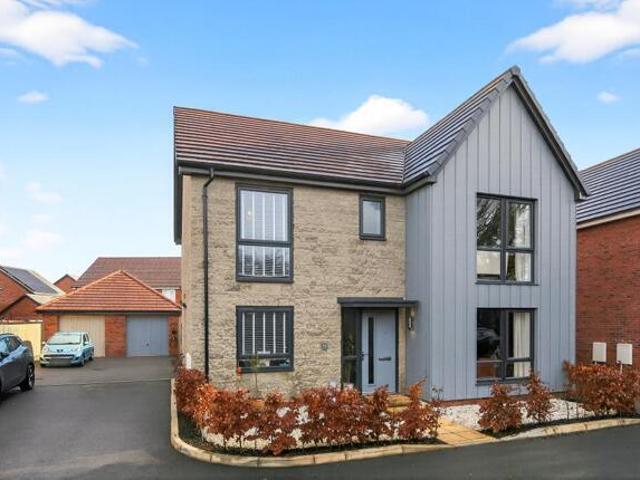 4 Bedroom House Bristol South Gloucestershire LS101168598