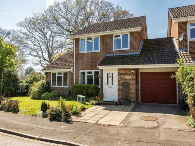 4 Bedroom House Brockenhurst Hampshire 98649031