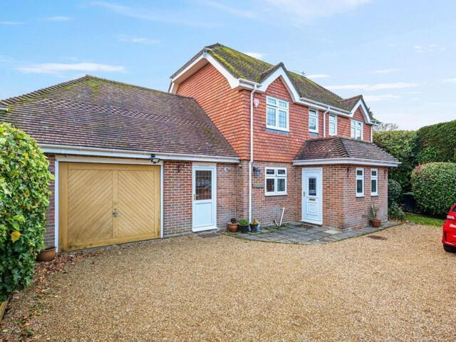 4 Bedroom House Brockenhurst Hampshire LS99608338