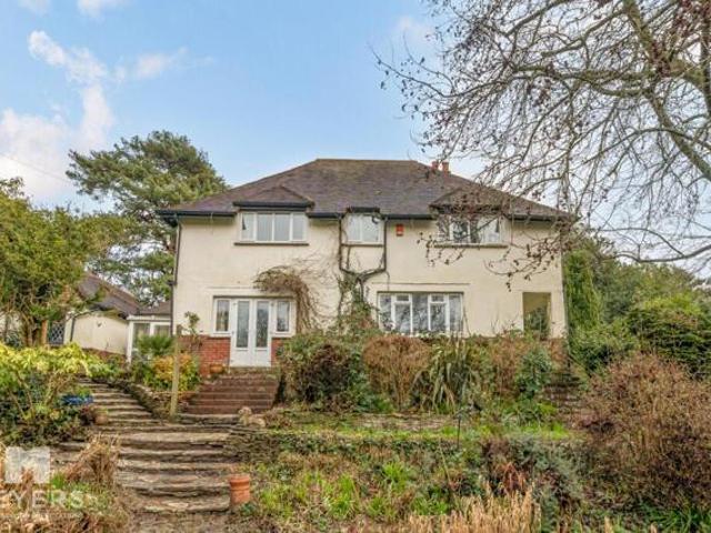 4 Bedroom House Broadstone Poole 99840386
