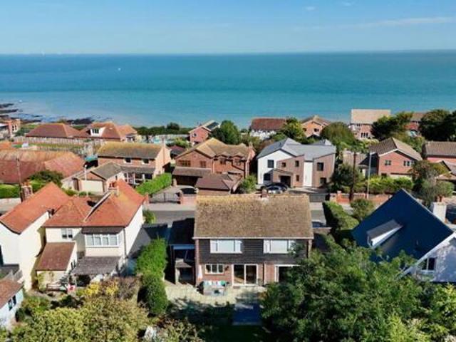 4 Bedroom House Broadstairs Kent 99808629