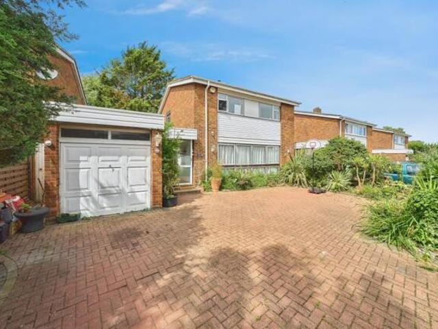4 Bedroom House Bromley Greater London 98119324