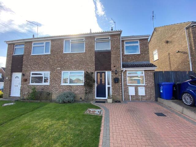 4 Bedroom House Bugbrooke Bugbrooke 100733760