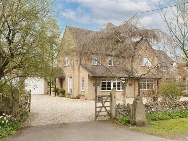4 Bedroom House Burford Oxfordshire LS101316184