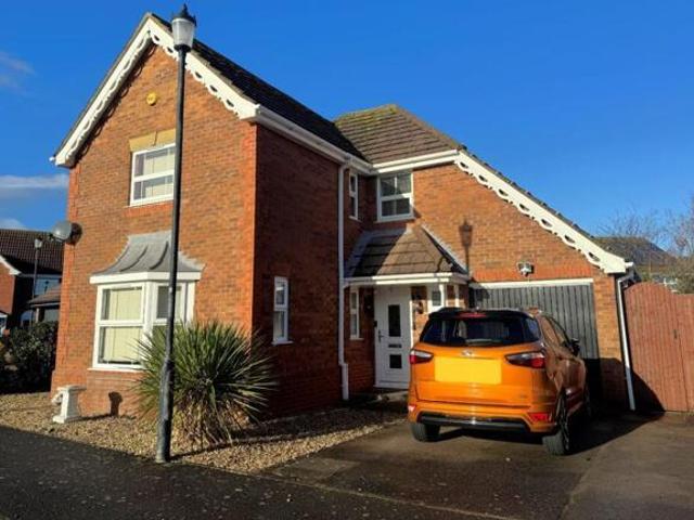 4 Bedroom House Burnham On Sea Somerset 99986425