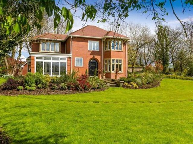 4 Bedroom House Bury Greater Manchester LS99130448