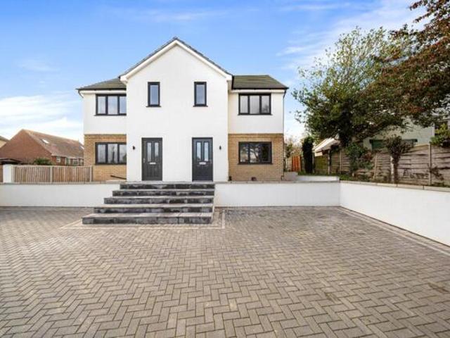 4 Bedroom House Gravesend Kent 99840187