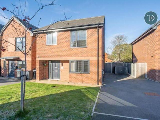 4 Bedroom House Great Sutton Cheshire West And Chester 101677367