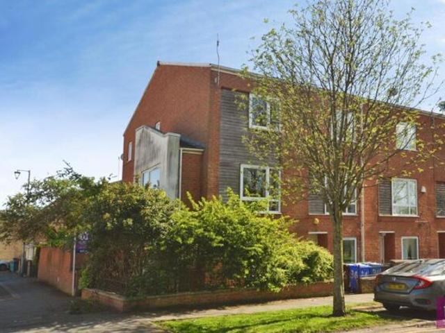 4 Bedroom House Greater Manchester Greater Manchester 101675269