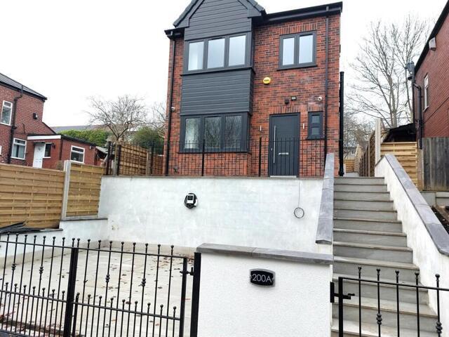 4 Bedroom House Greater Manchester Greater Manchester M9 87835441