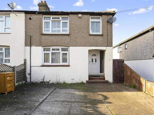 4 Bedroom House Greenhithe Kent LS101677545