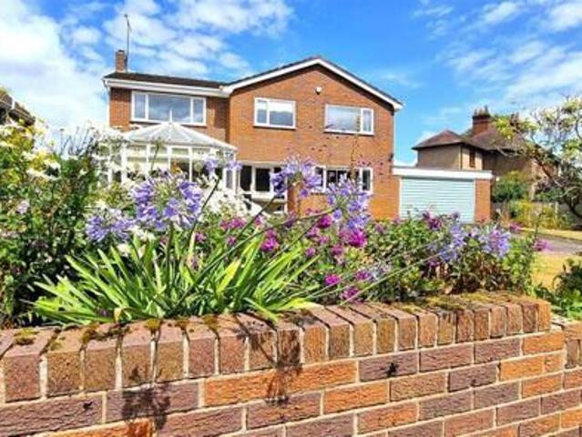 4 Bedroom House Gresford Gresford LS100502903