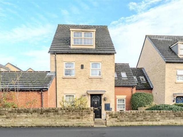 4 Bedroom House Guiseley West Yorkshire 99437317