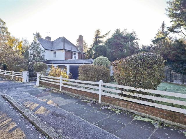 4 bedroom house detached
