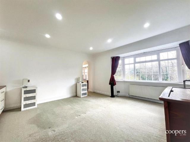 4 bedroom house detached