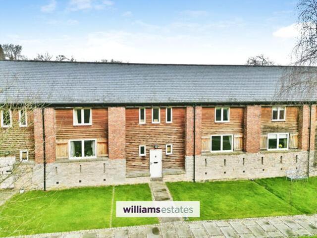 4 Bedroom House Denbighshire Denbighshire LS100824873