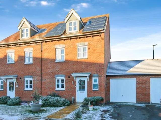 4 Bedroom House Derby Derbyshire 98834956