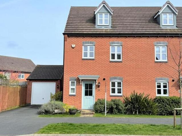 4 Bedroom House Derby Derbyshire LS101316531