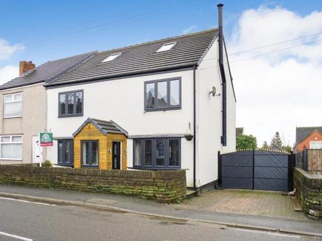 4 Bedroom House Derbyshire Derbyshire LS99773630