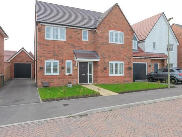 4 Bedroom House Didcot Oxfordshire LS99688528