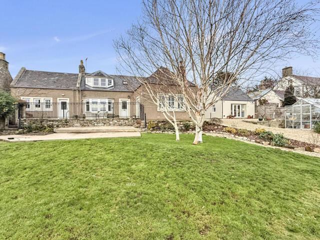4 Bedroom House Duffus Duffus LS99380994
