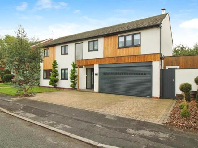 4 Bedroom House Dunchurch Dunchurch 101677035