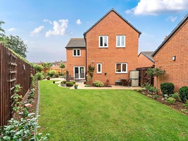 4 Bedroom House Dunton Dunton LS99204043