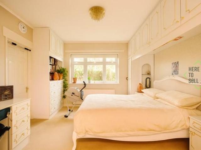4 Bedroom House Enfield Greater London 98233337