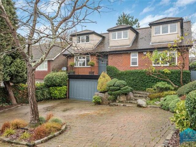 4 Bedroom House Enfield Greater London 101059724