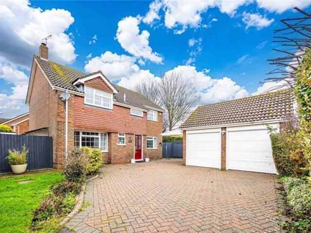 4 Bedroom House Eaton Bray Central Bedfordshire 99688638
