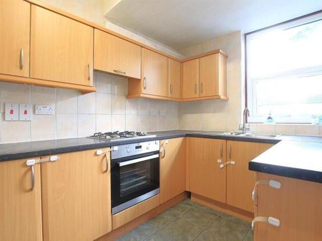 4 Bedroom House Ealing Great London 90171591