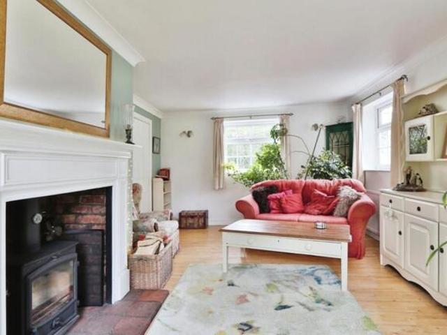 4 Bedroom House East Riding Of Yorkshire East Riding Of Yorkshire 101025373