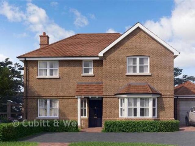 4 Bedroom House East Sussex East Sussex 100263221