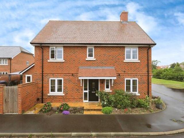 4 Bedroom House East Sussex East Sussex 100953772
