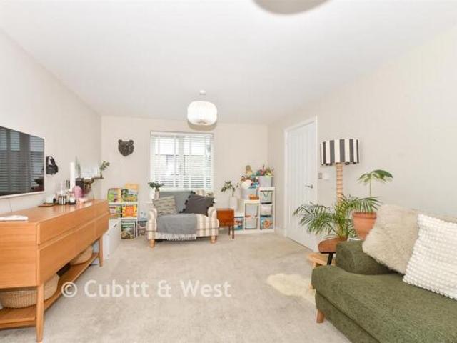 4 Bedroom House East Sussex East Sussex 99840298