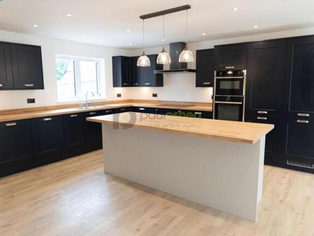4 Bedroom House East Sussex East Sussex LS98800960