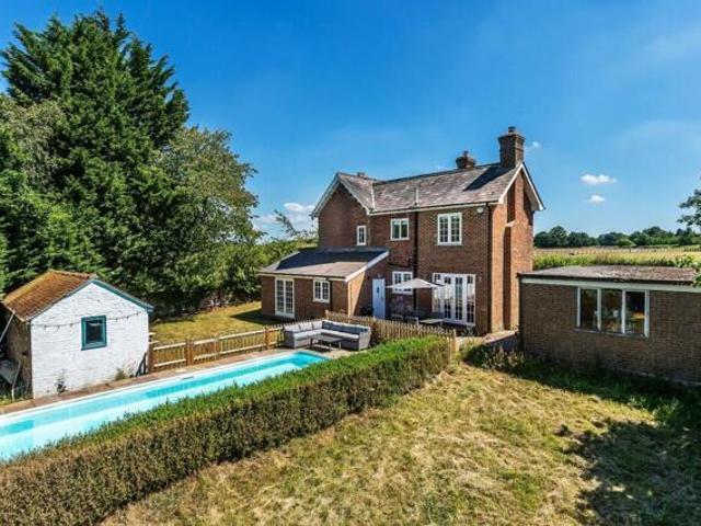 4 Bedroom House East Sussex Kent LS100855084
