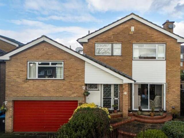 4 Bedroom House Epping Essex LS101678379