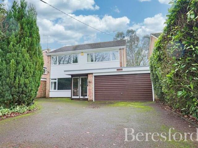 4 Bedroom House Essex Essex 100263273