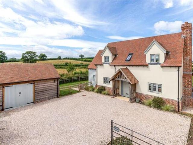 4 Bedroom House Exeter Devon 100685152